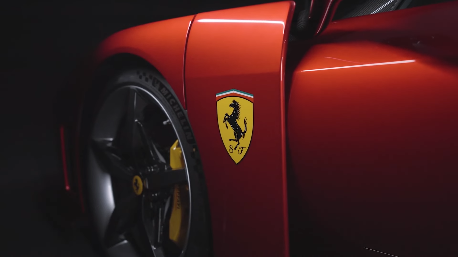 フェラーリ新型【F80】限定799台[即完売]の価格5億円超えFerrari。ラ・フェラーリの後継車？ライバルとなるか？マクラーレンW1との比較も含め、ざっくりまとめ。 | USAGI GIKEN